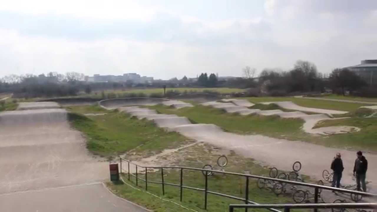 Hawks BMX club-Hillingdon - YouTube