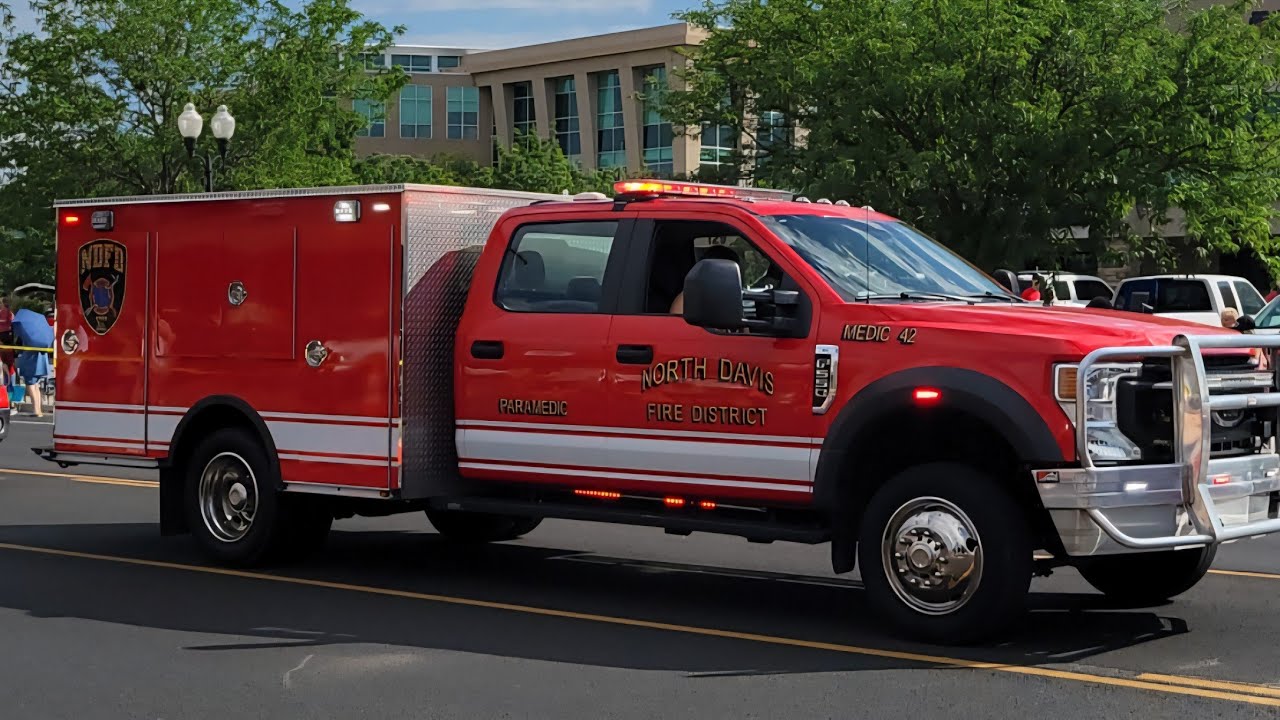 Clearfield, Utah 4th of July parade North Davis Fire District - YouTube
