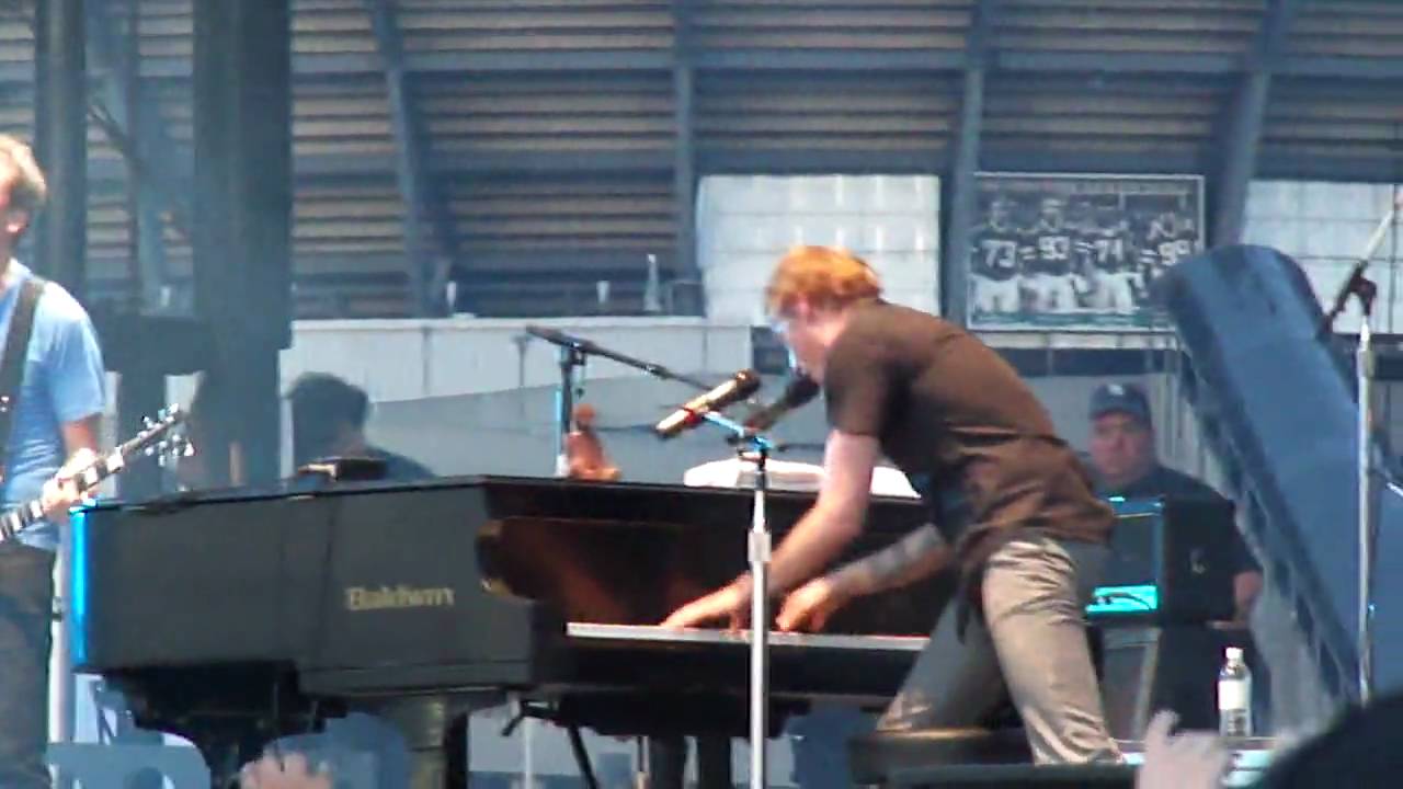 "Punk Rock Princess" -Something Corporate - YouTube