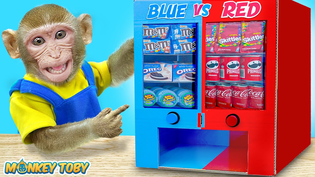 Monkey Toby play Coolest Magic Red vs Blue Vending Machine | MONKEY ...