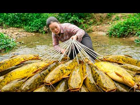 Catching Giant Stream Fish with No One Expected Method | Incredible Fishing Day of Single Girl