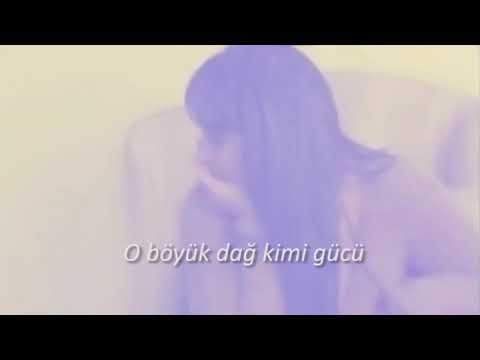 Naid Şadxan - Qadın (şeir)