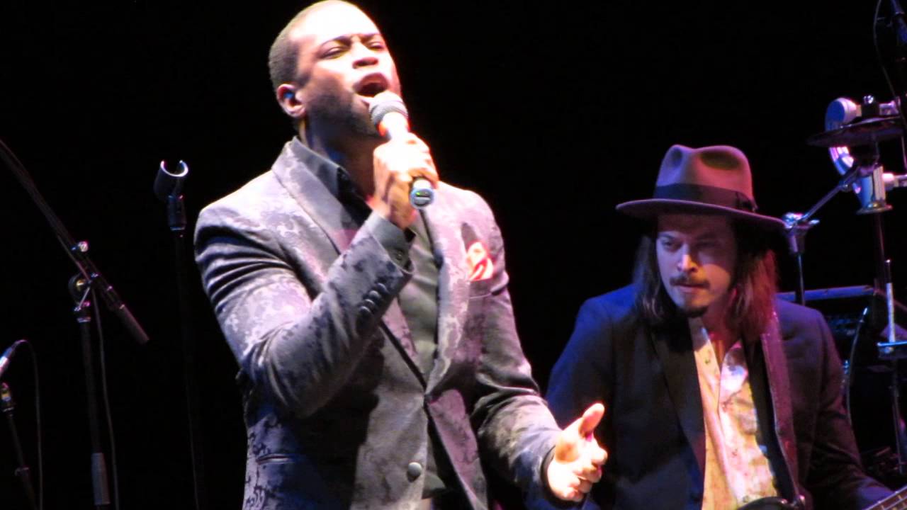 "O HOLY NIGHT" featuring Milton Vann, Darlene Love's background singer ...