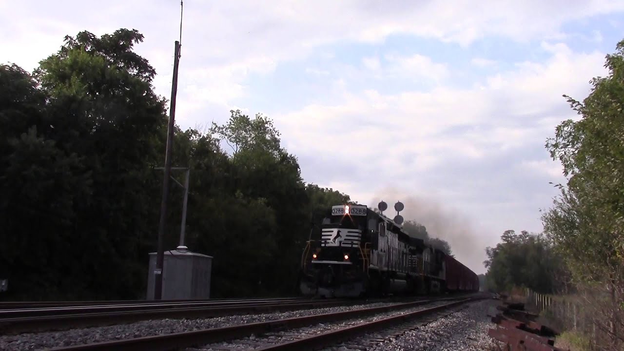 NS V86 in Hi Def at Shenandoah Junction,WV on 9/19/14 - YouTube