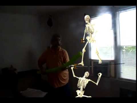 fighting two skeletons - YouTube