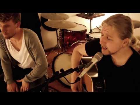 Drum 'n' Guitar - I Shot The Sheriff - COVER HD Version - Live Audio Track (guitar, singing, cajon)
