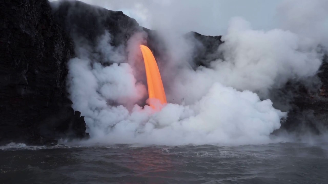 Massive Lava Flow - Big Island, Hawaii - YouTube