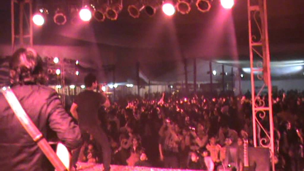 Musafir Band Live on New Year Night Part 2 - YouTube