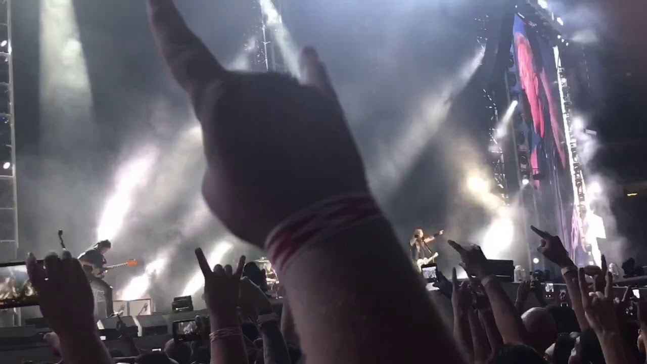 Metallica in Phoenix Arizona - YouTube