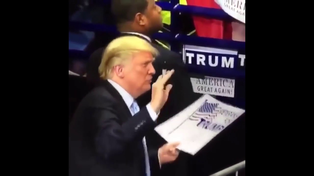 Donald Trump dancing to Mexican music - YouTube