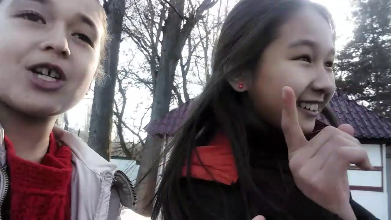 Vlog|Гуляли с подругами|Liam lay| - YouTube