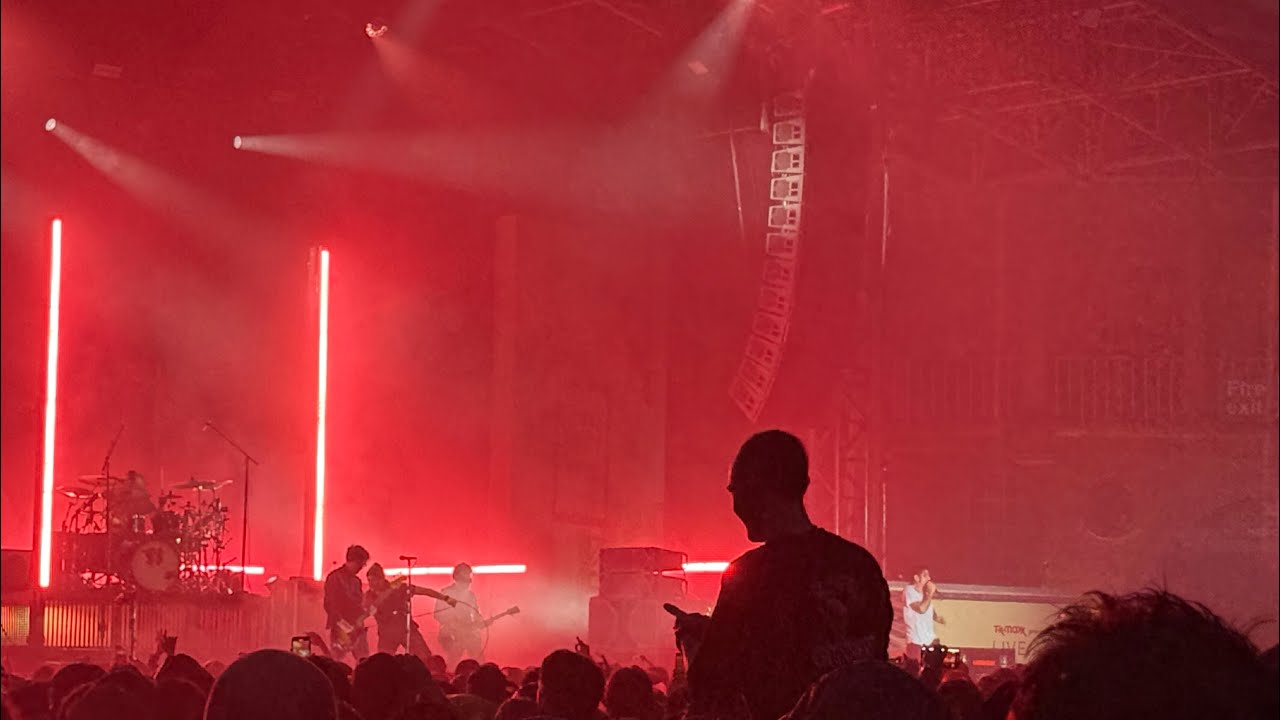 Deftones:- “Change (In The House of Flies)” Live at The Piece Hall ...