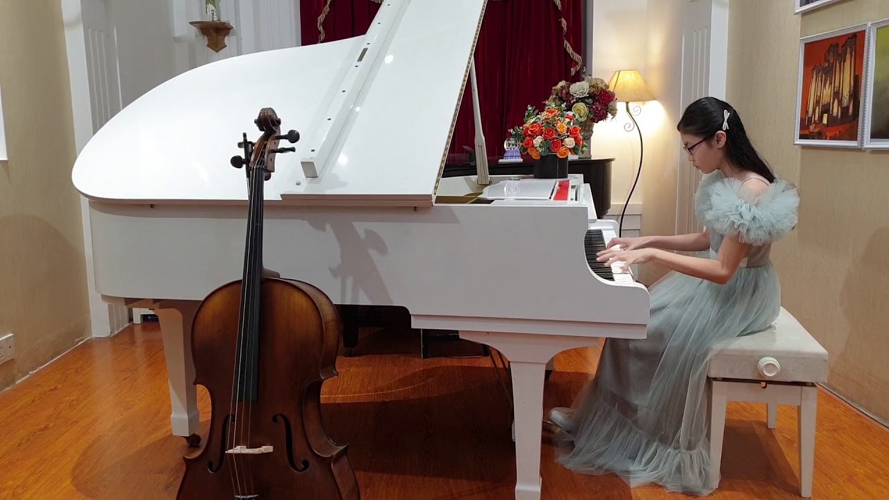 Etude op.109, no.15, "Les Sylphides" [FRIEDRICH BURGMUELLER] - YouTube