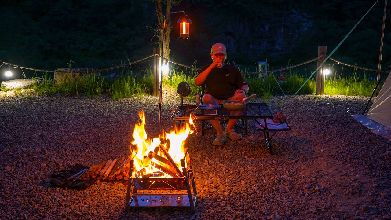 Solo Camping in Korea - the sound of water in the valley and the ...
