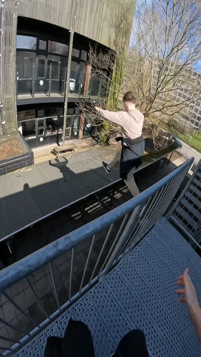 Short descent #parkour #trending #respect #storror #workout #motivation ...