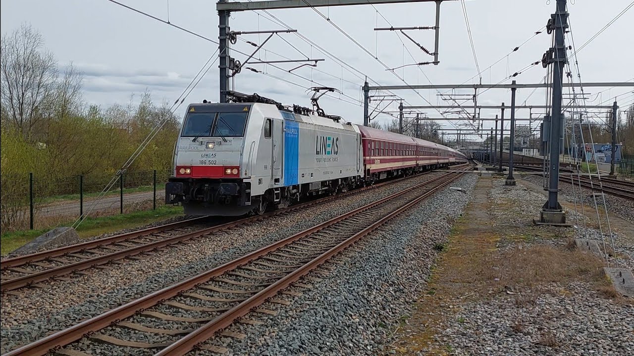 Lineas/Train Charter 186 502 komt door Abcoude met GreenCityTrip - YouTube