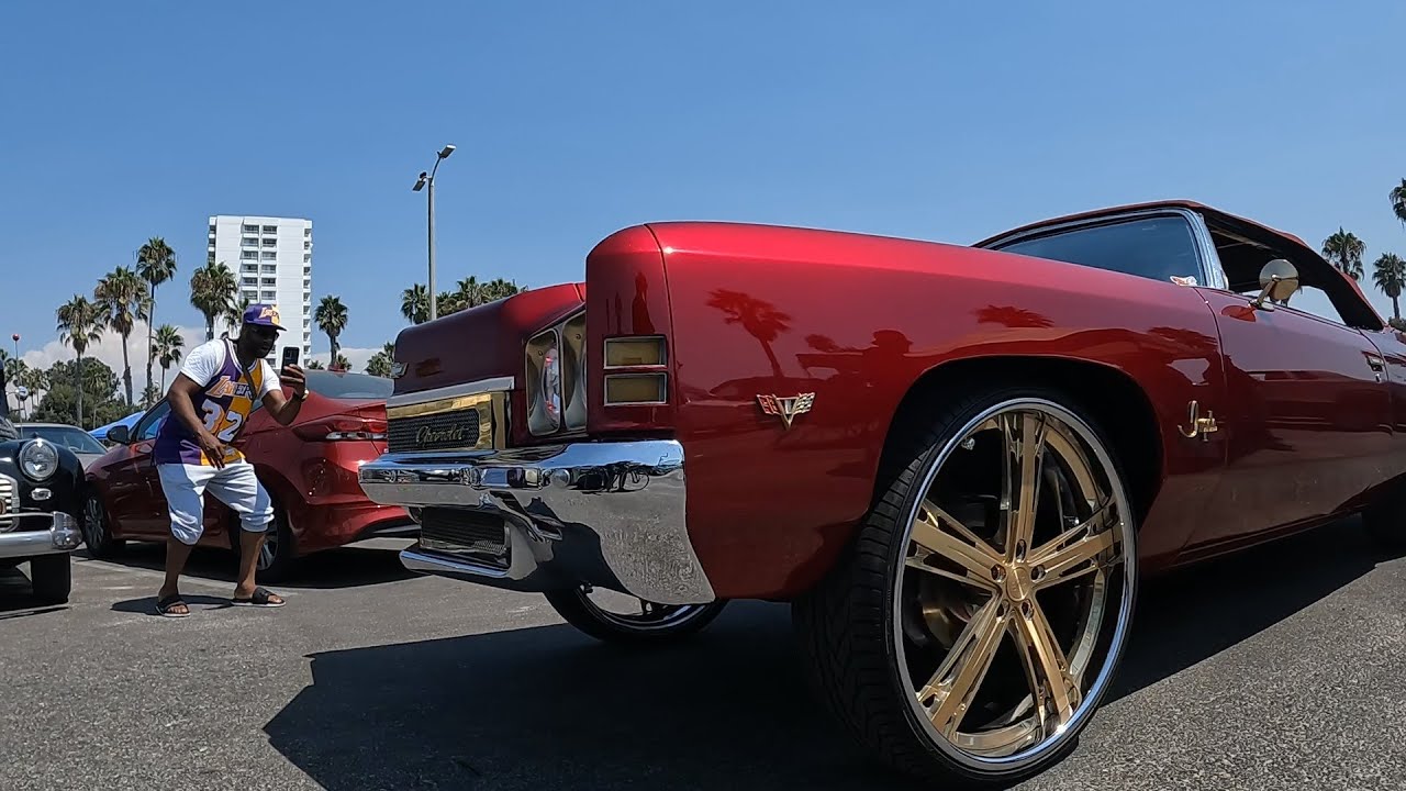 Lowriders Take Over Santa Monica Beach - YouTube