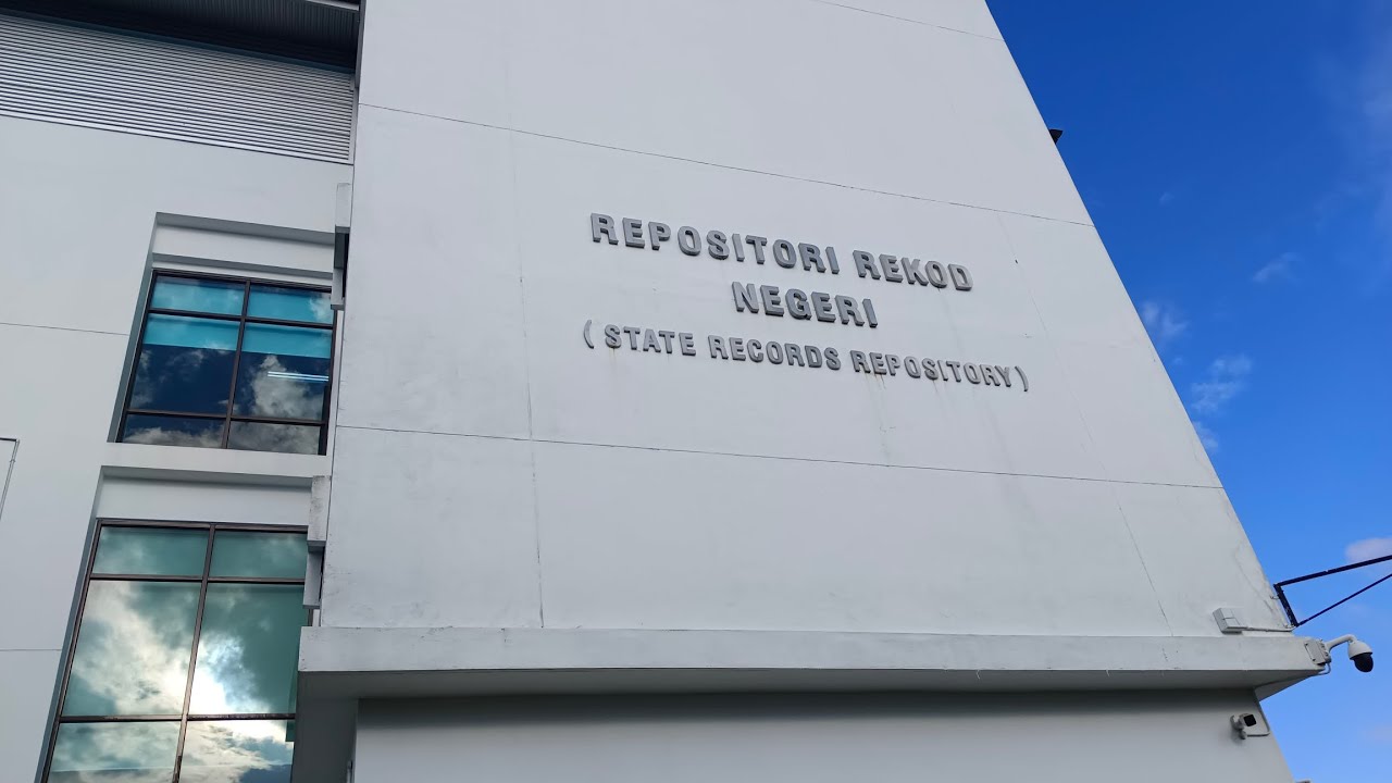 VISITING THE STATE RECORDS REPOSITORY (SARAWAK) - YouTube