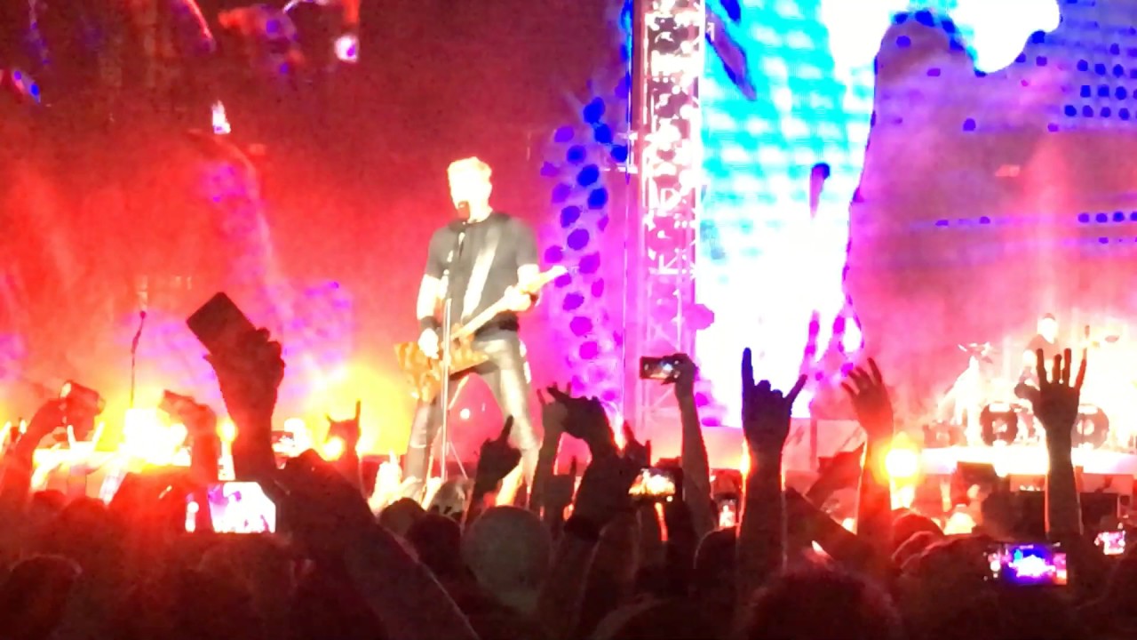 Metallica - Enter Sandman - Live in Baltimore 5/10/2017 - YouTube