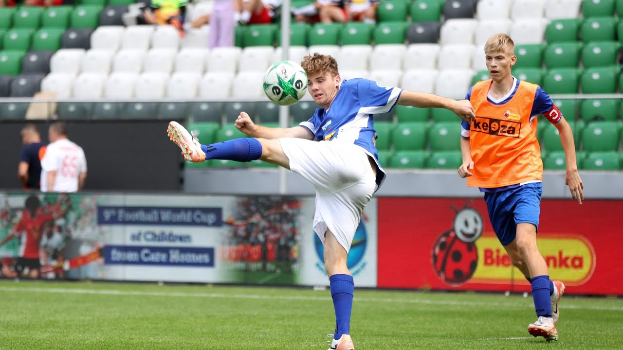 skoraj bi dau gol - YouTube