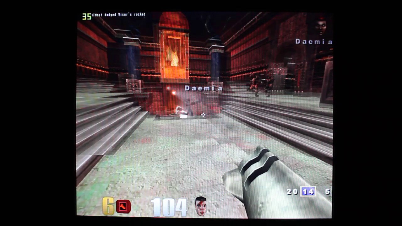 Quake 3 on a Windows 98 PC - YouTube
