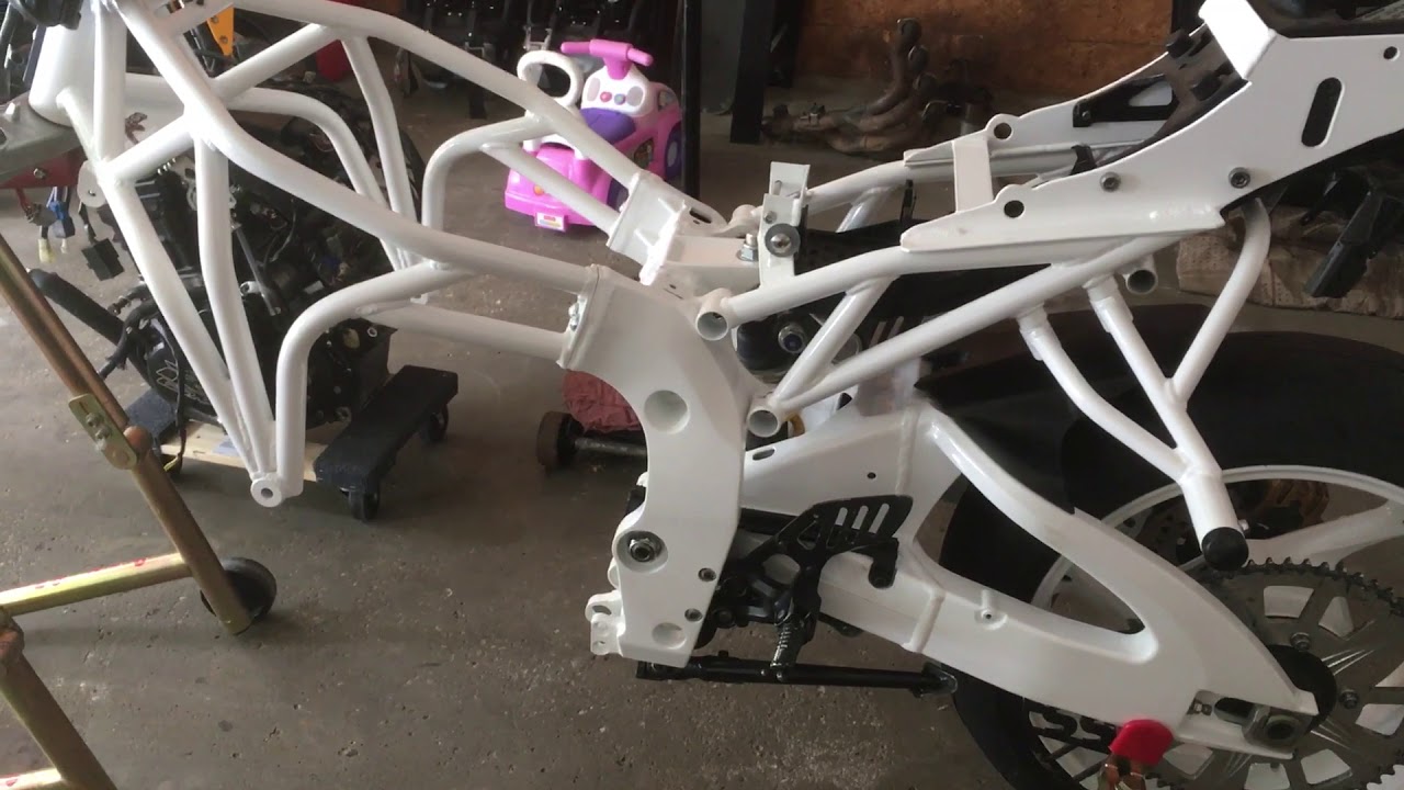 GSXR StunterX Frame - YouTube
