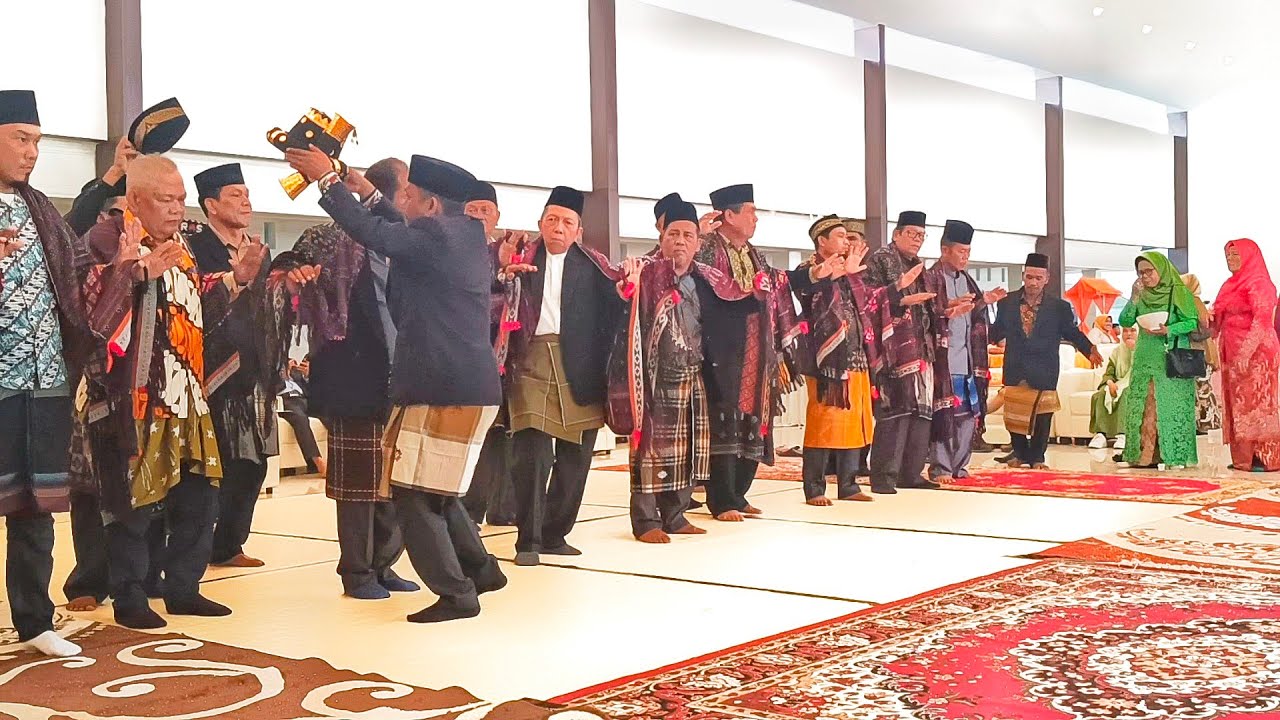 Onang onang Tor tor Mora 5 paluangan Portibi jae - YouTube