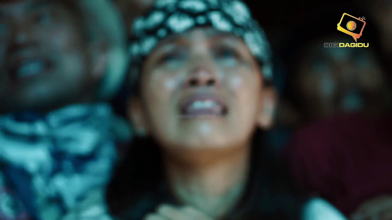 Entah Konser Iwan Fals Music Special Ancol - YouTube