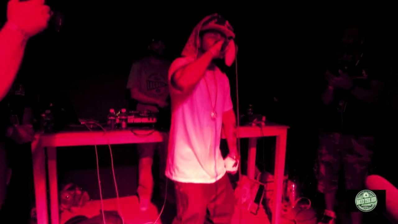 Roc Marciano Live at A3C Hip Hop Festival 2013 in Atlanta Pt.1 - YouTube