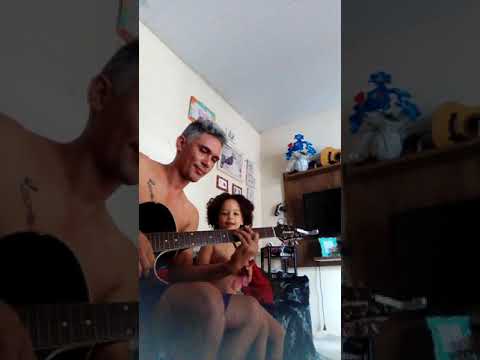 Couver Elias monkbel ( Com Valentina Ribeiro e Ribeiro )