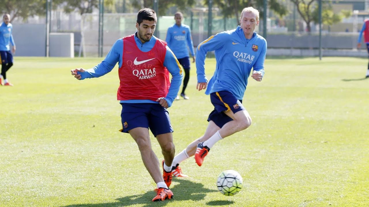FCB Training Session: Six more players back at training - YouTube