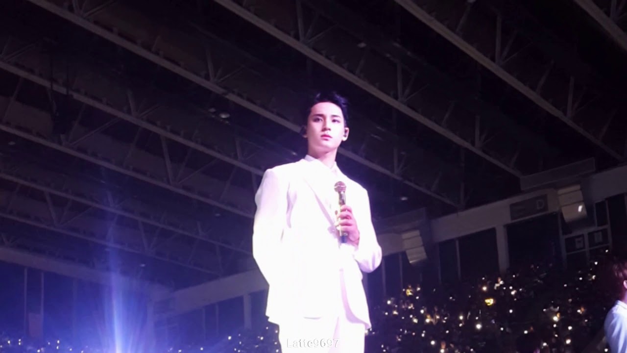 Seventeen - Smile Flower ( Mingyu Focus) Ode To You in Jakarta - YouTube