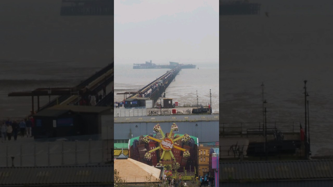 World's Longest Pier Photography at Southend Pier - YouTube