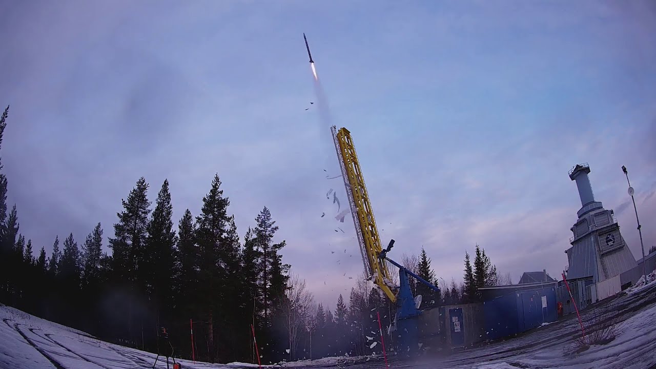 Space Team Aachen | STAHR Hybrid Rocket Launch - YouTube