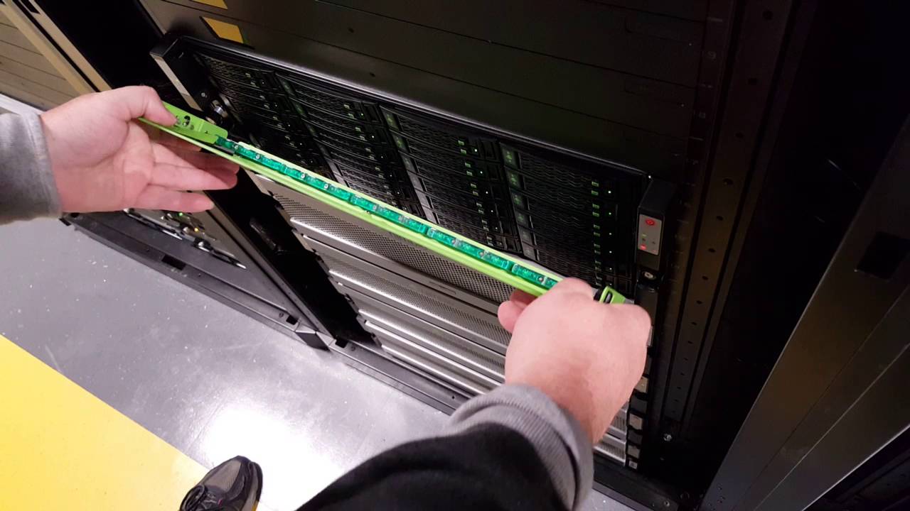 Removing and Replacing the front bezel on a Nimble Storage AFA Array - YouTube