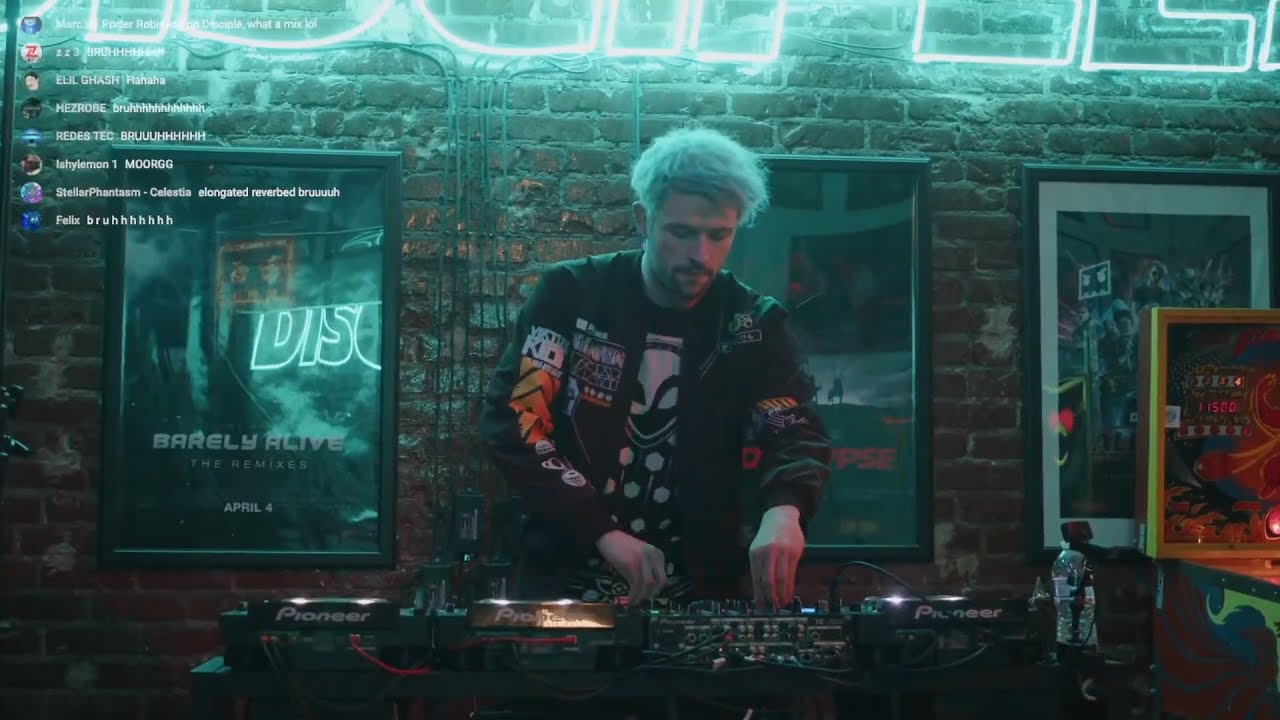 Virtual Riot @ LIVE from Disciple HQ - YouTube