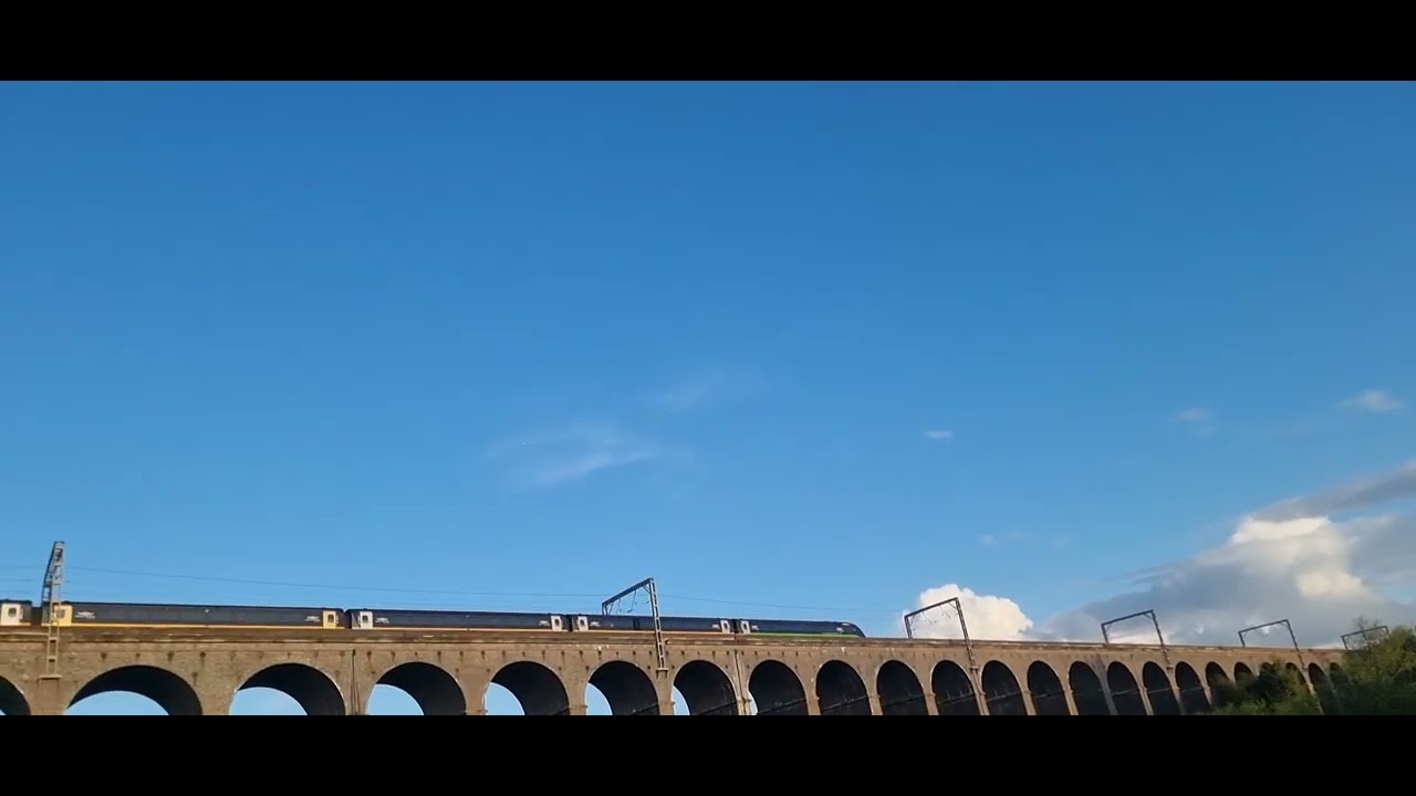 UNITED KINGDOM TRAINS: DIGWELL VIADUCT - YouTube