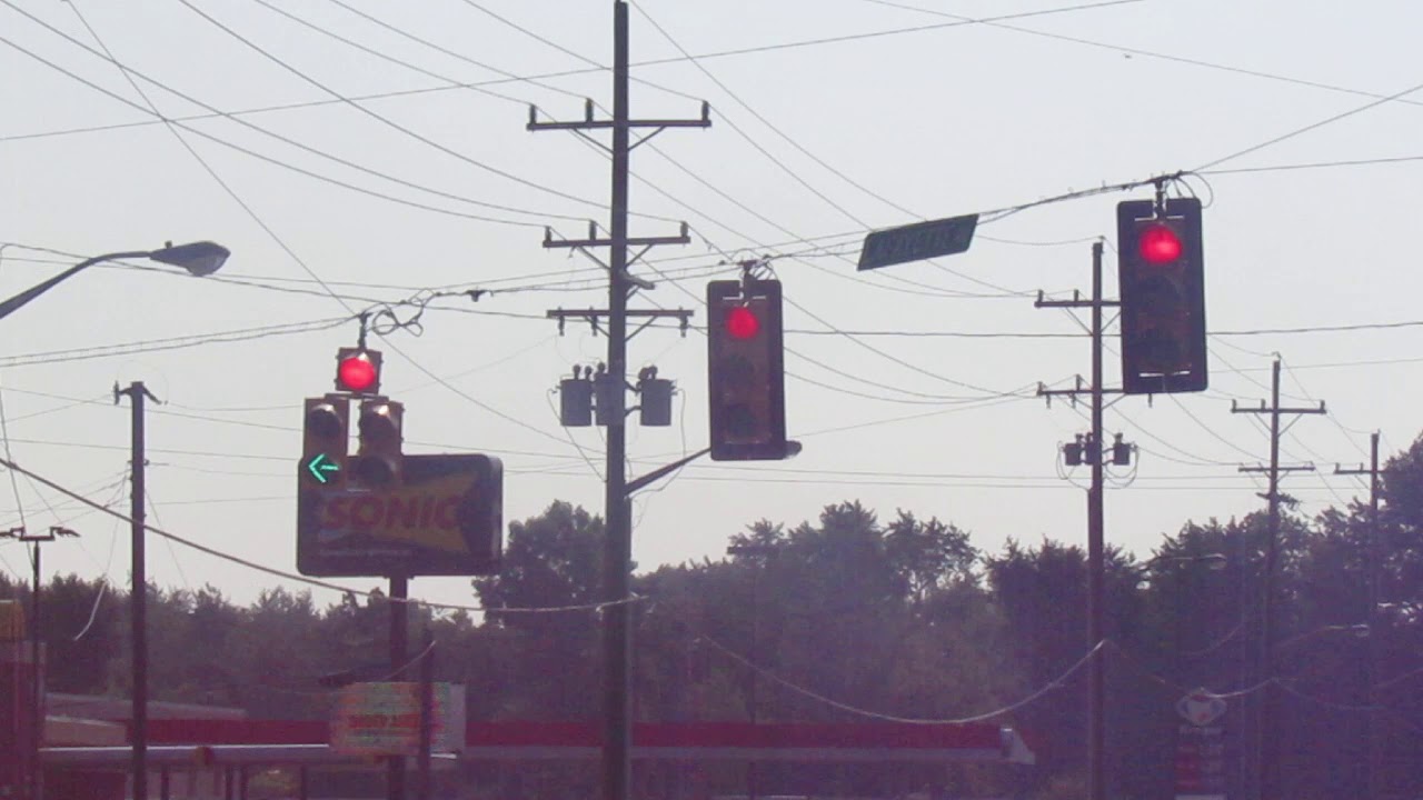 TCT Traffic Lights with Eagle(Siemens)/Durasig/Peek Doghouse - YouTube
