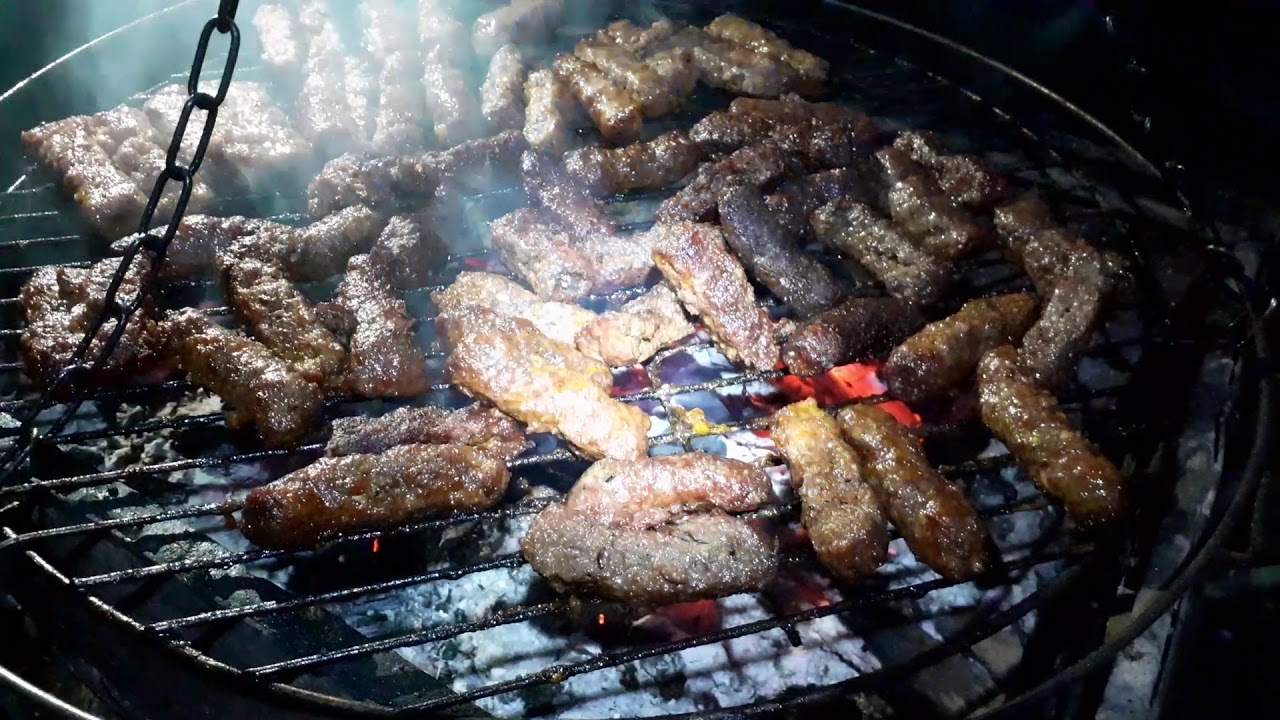 Bosanski cevapi - YouTube