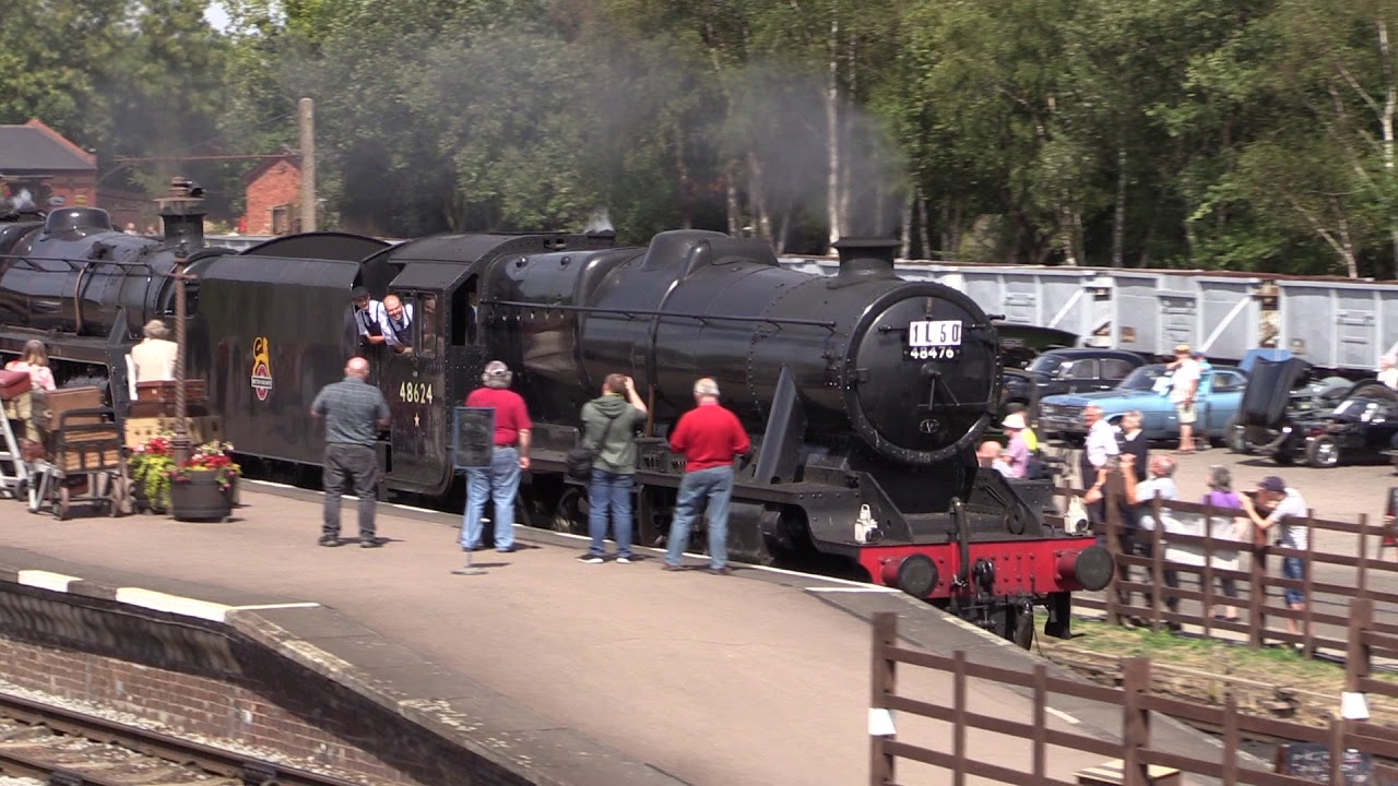 GCR 50th Anniversary 8F + Std 5 Doubleheader roars through Quorn. 11/8 ...