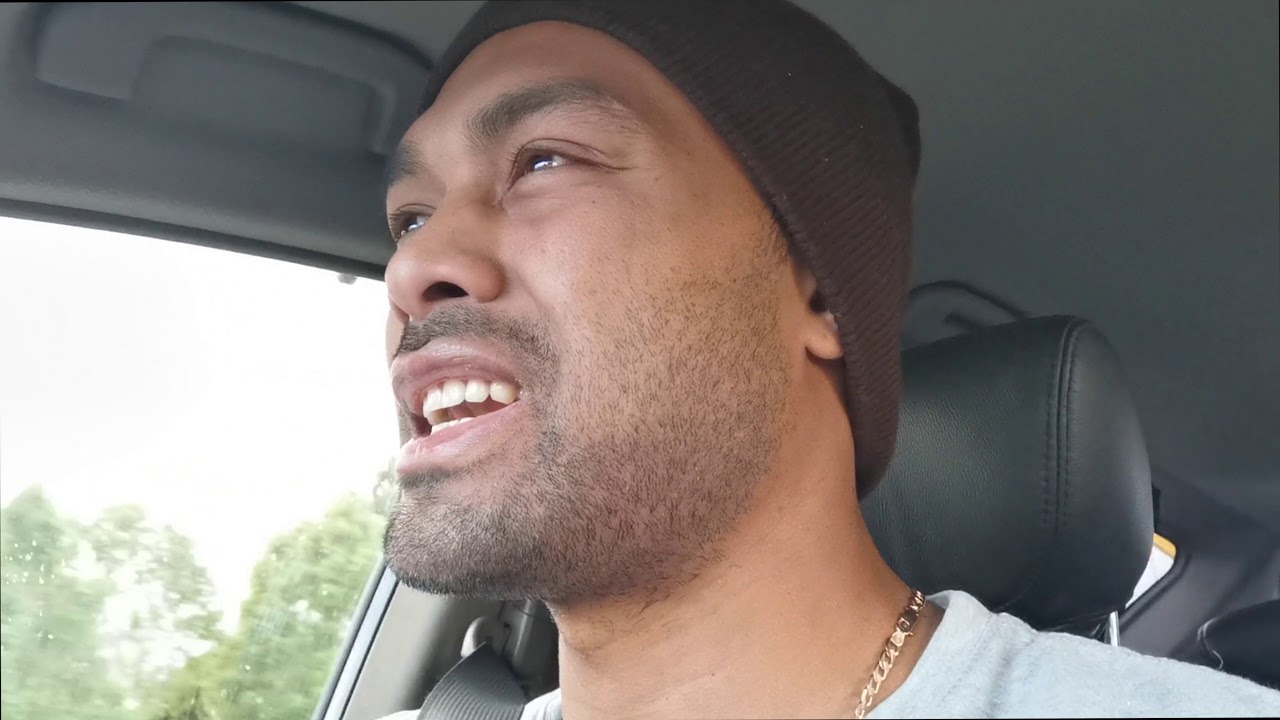 Vlog #2 UFC Signings, The Future, No Sleep - YouTube