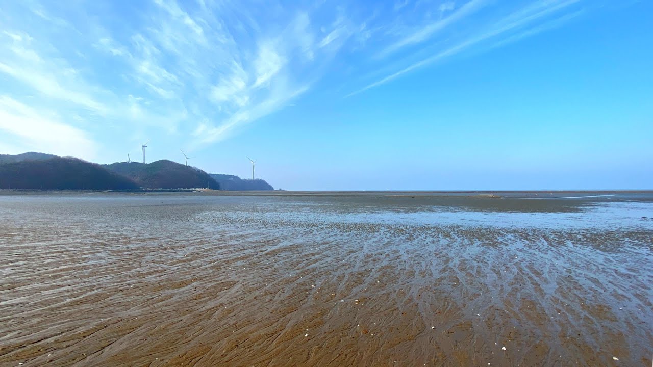 Korea beach scenery, winter sea, Yeongheung Island - YouTube