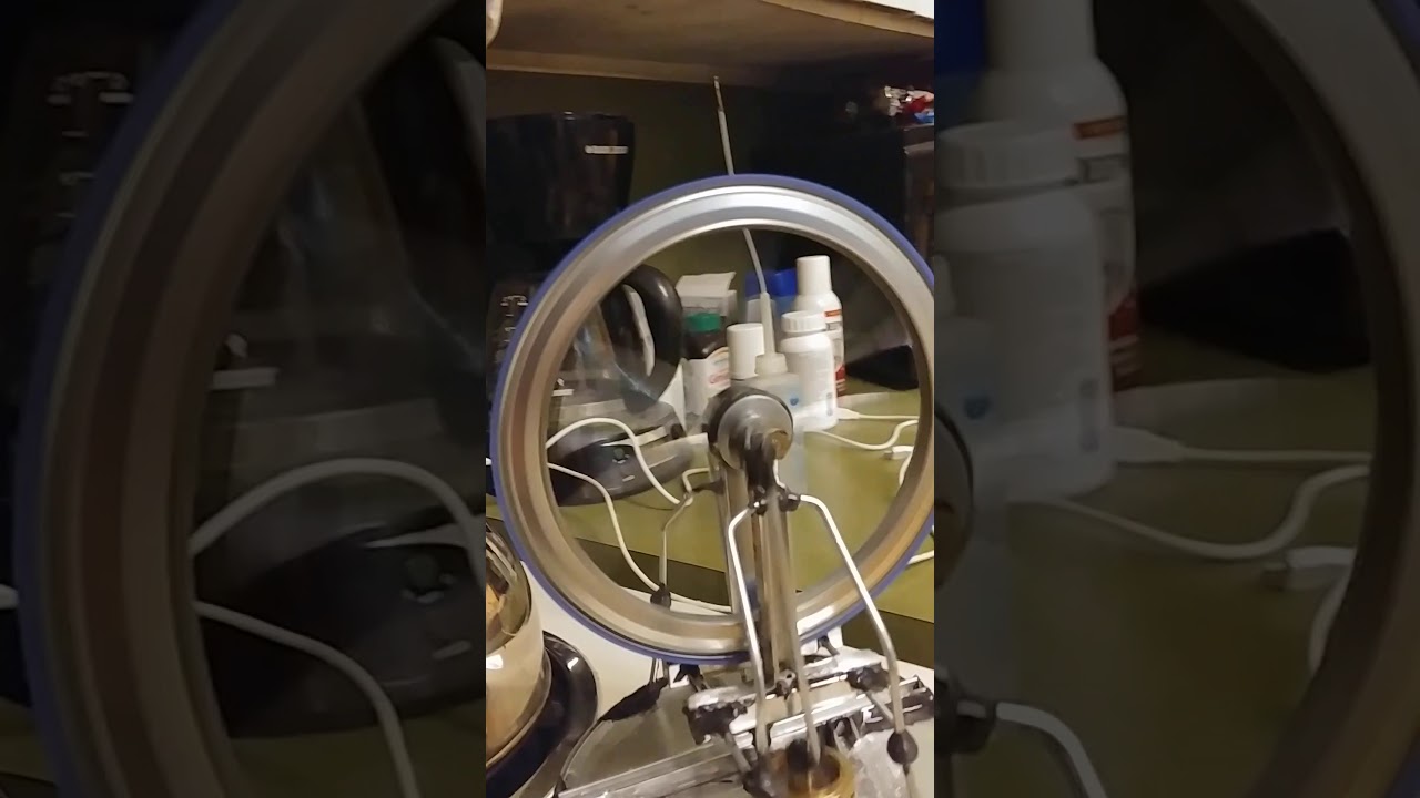 JB Weld & coffee can stirling engine at 5 - 700 rpm - YouTube