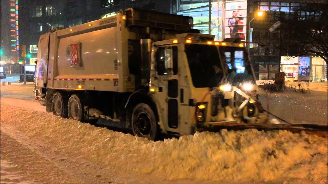 DSNY, NEW YORK CITY DEPARTMENT OF SANITATION, DOING IT DURING WINTER ...