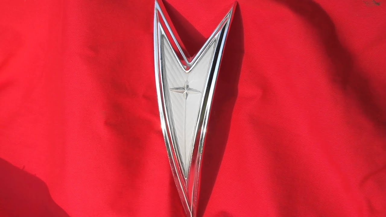 1959 Bonneville Arrowhead Emblem - YouTube