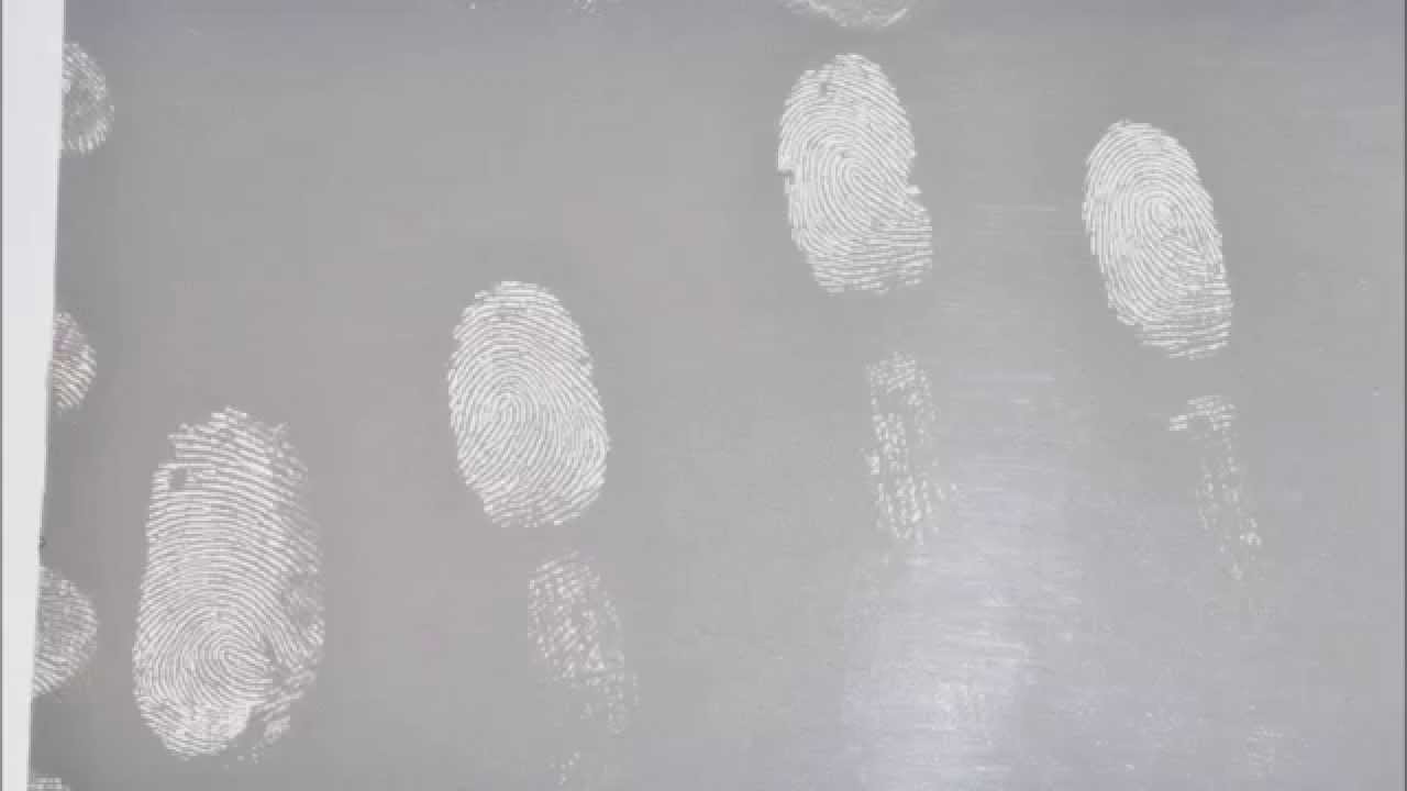 Vacuum Metal Deposition (VMD) Gold/Zinc Latent Prints - YouTube