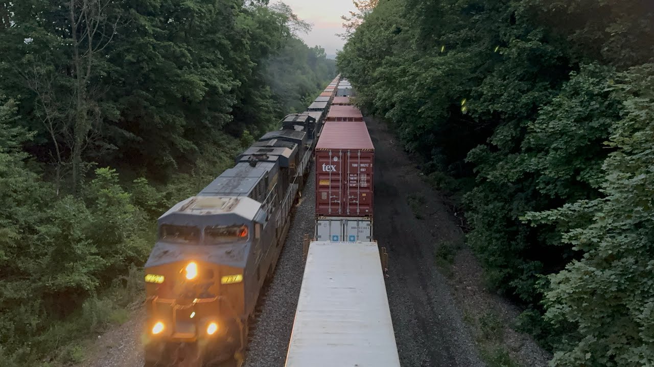 CSX 737 ES44AH leads CSX I031 through Manville NJ 7/25/2024 - YouTube