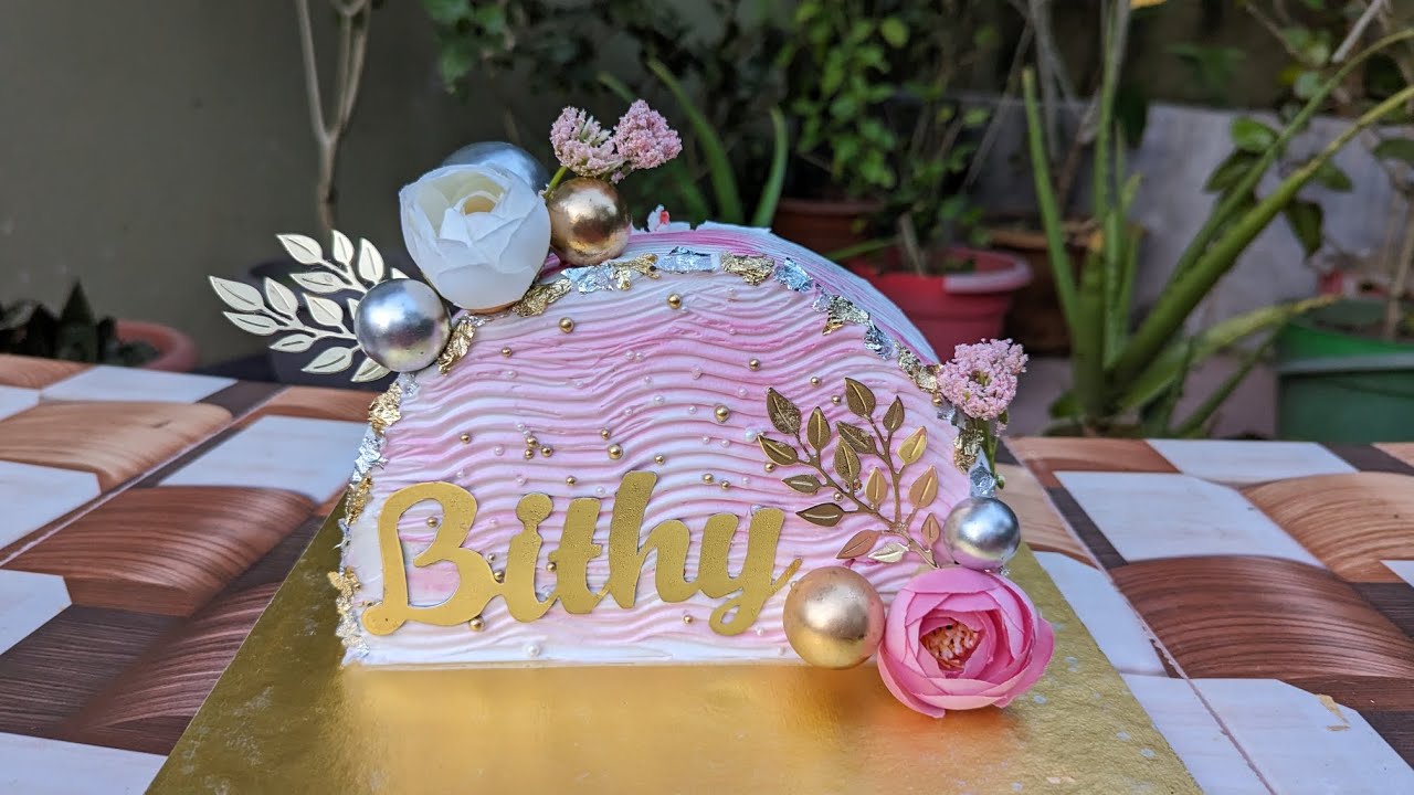 Top Forward Cake Design | Simple Cake Decoration - YouTube