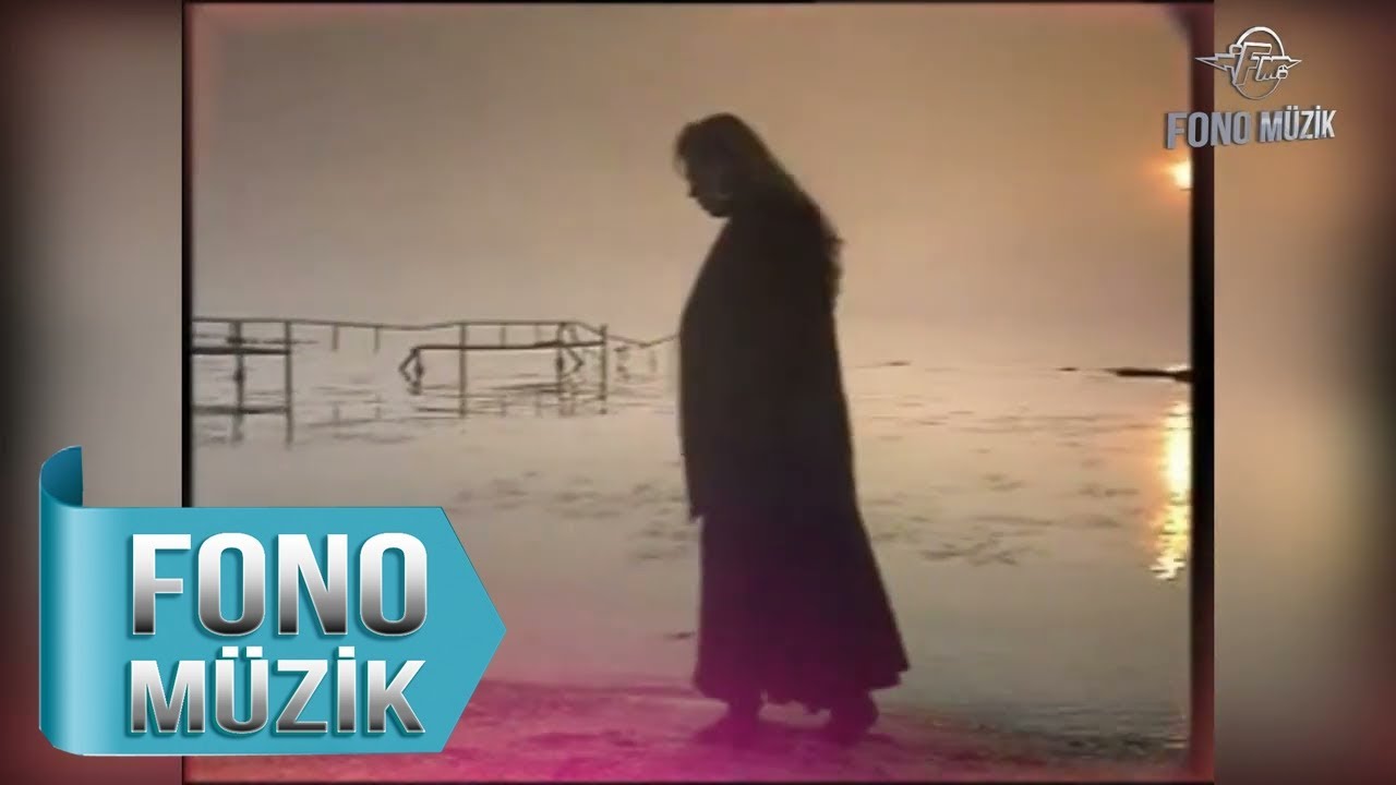 Zerrin Özer - Bu Yaz (Official Video) - YouTube