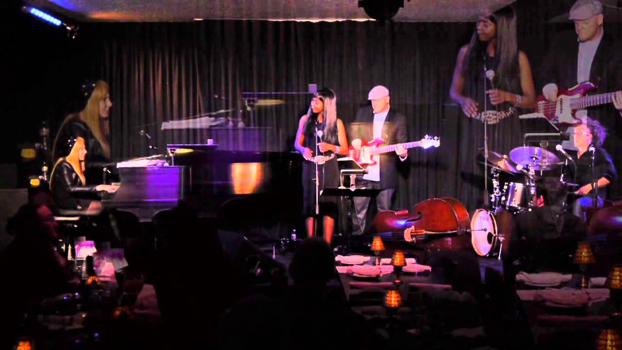 Sunnie Paxson Trio and Cynthia Calhoun - Just Two Friends - YouTube